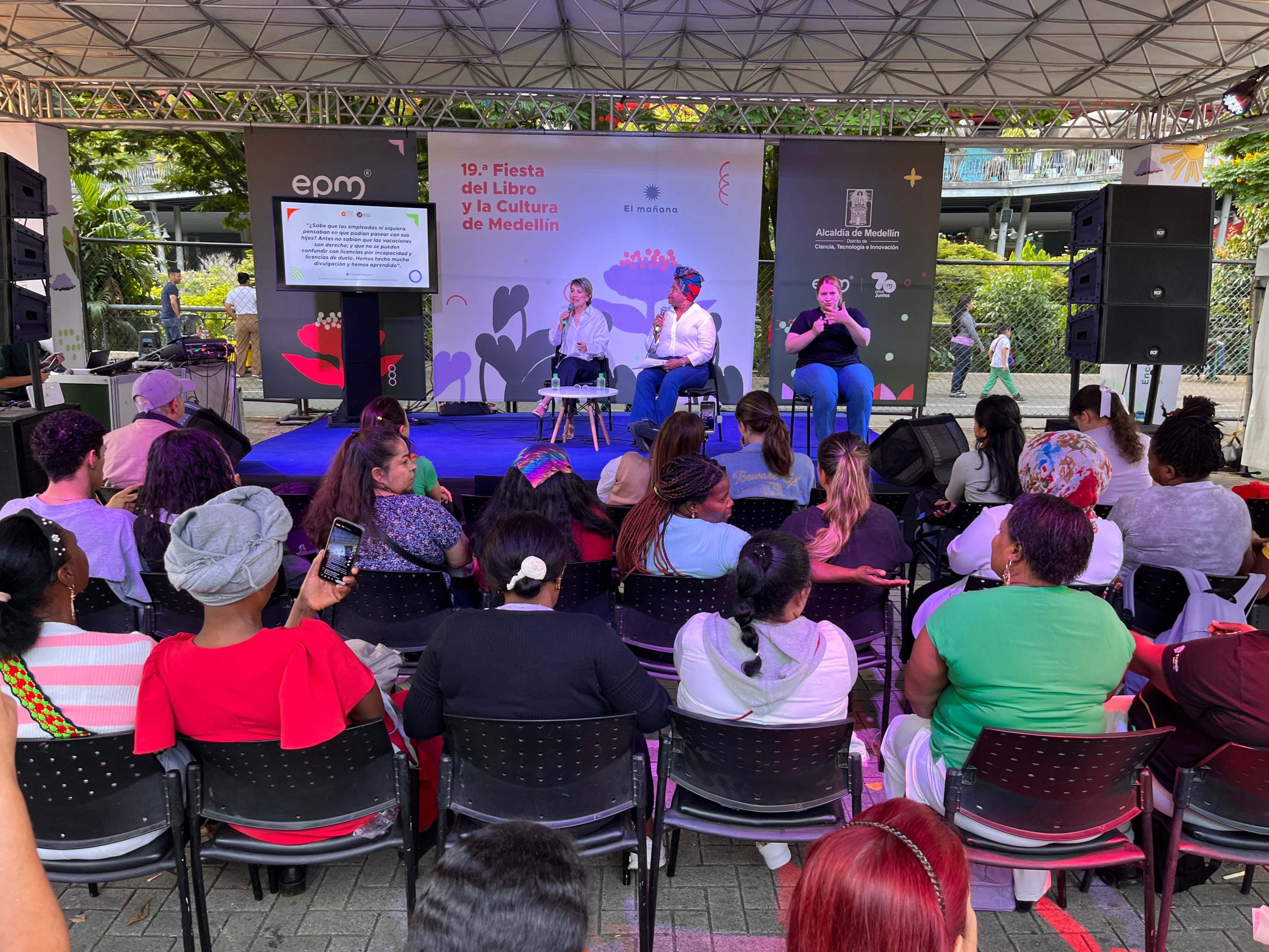 19 FIESTA DEL LIBRO MEDELLÍN HDTD 8 - Hablemos de Trabajo Doméstico
